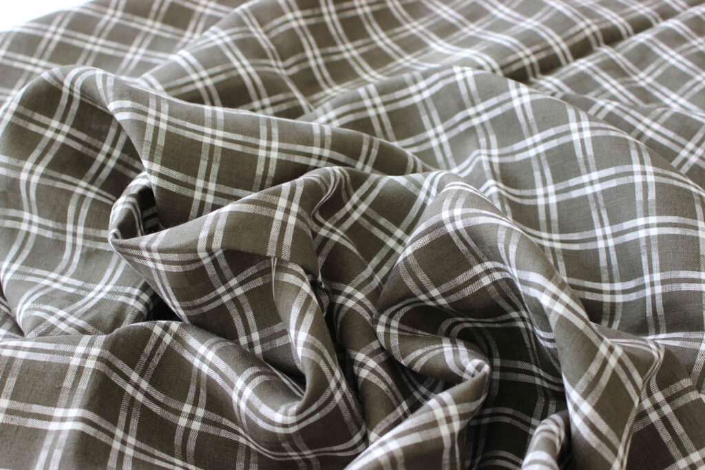 Linen Fabric with Canteen Windowpane Tartan 180gsm - LinenCult