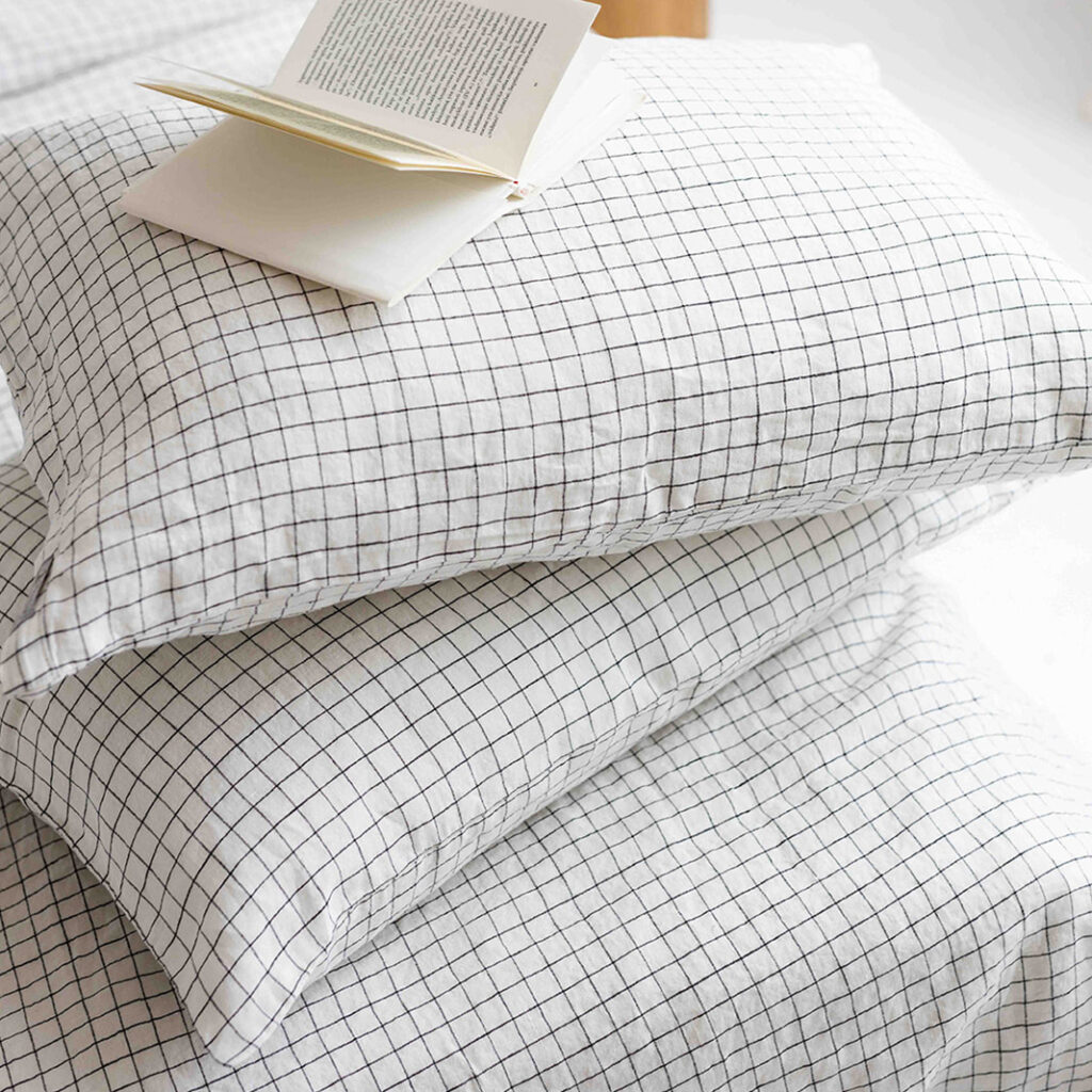 Why Higher Thread Count Isn’t Always Better for Linen Sheets - LinenCult